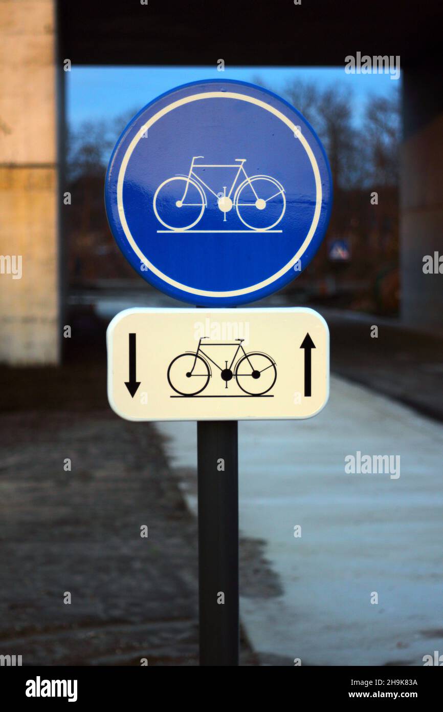 Belgian traffic sign hi-res stock photography and images - Alamy