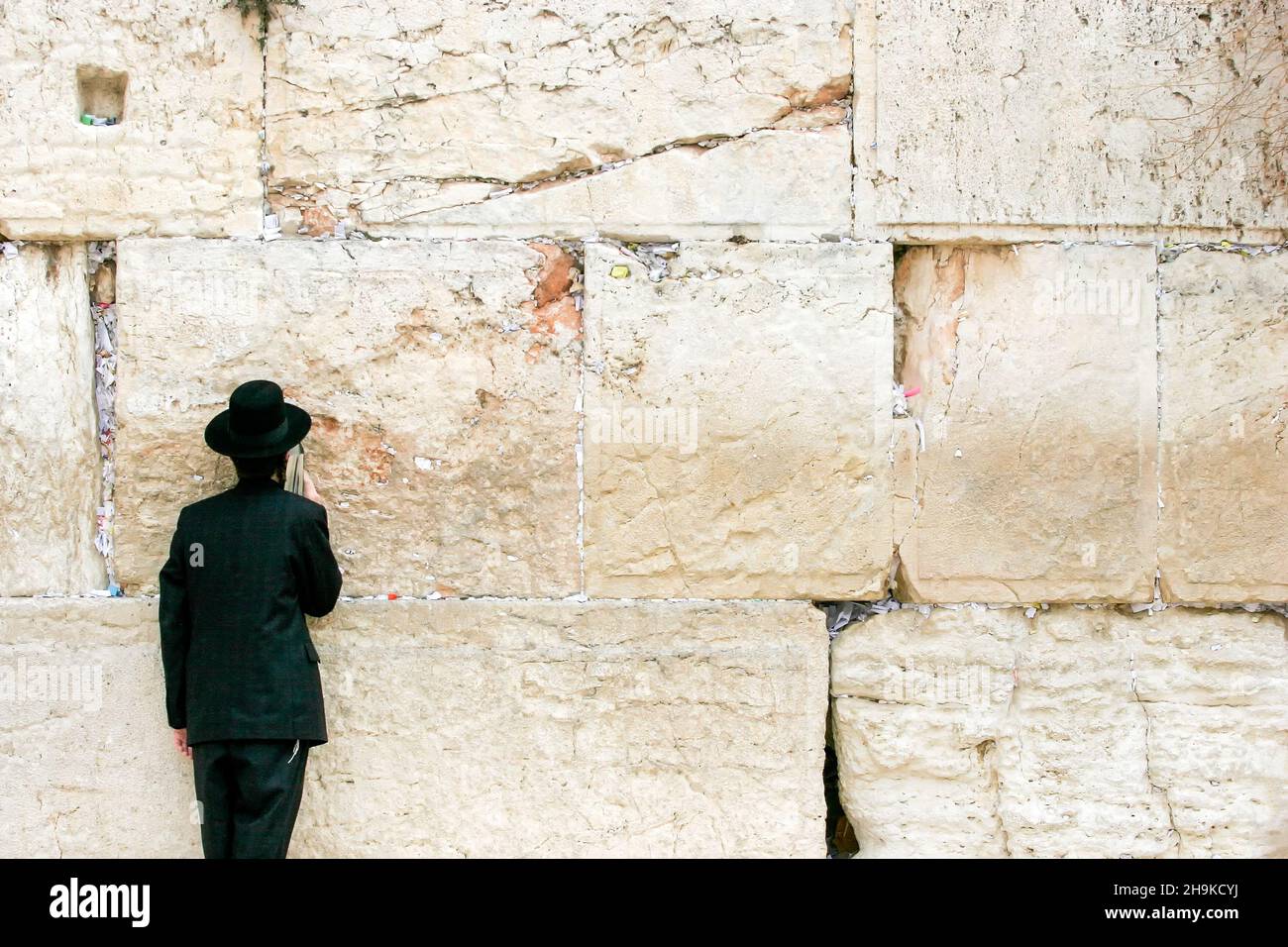Synagogue church man hi-res stock photography and images - Alamy