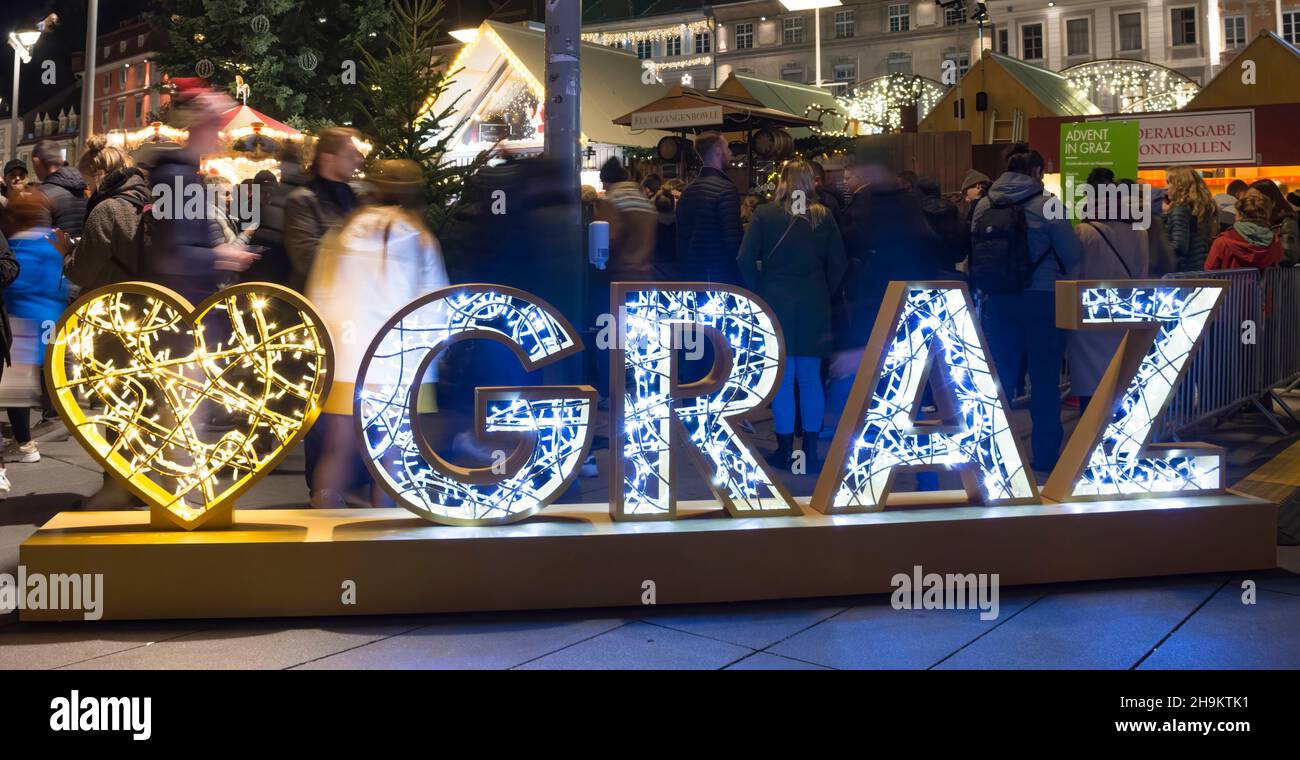 Graz nightlife hi-res stock photography and images - Alamy