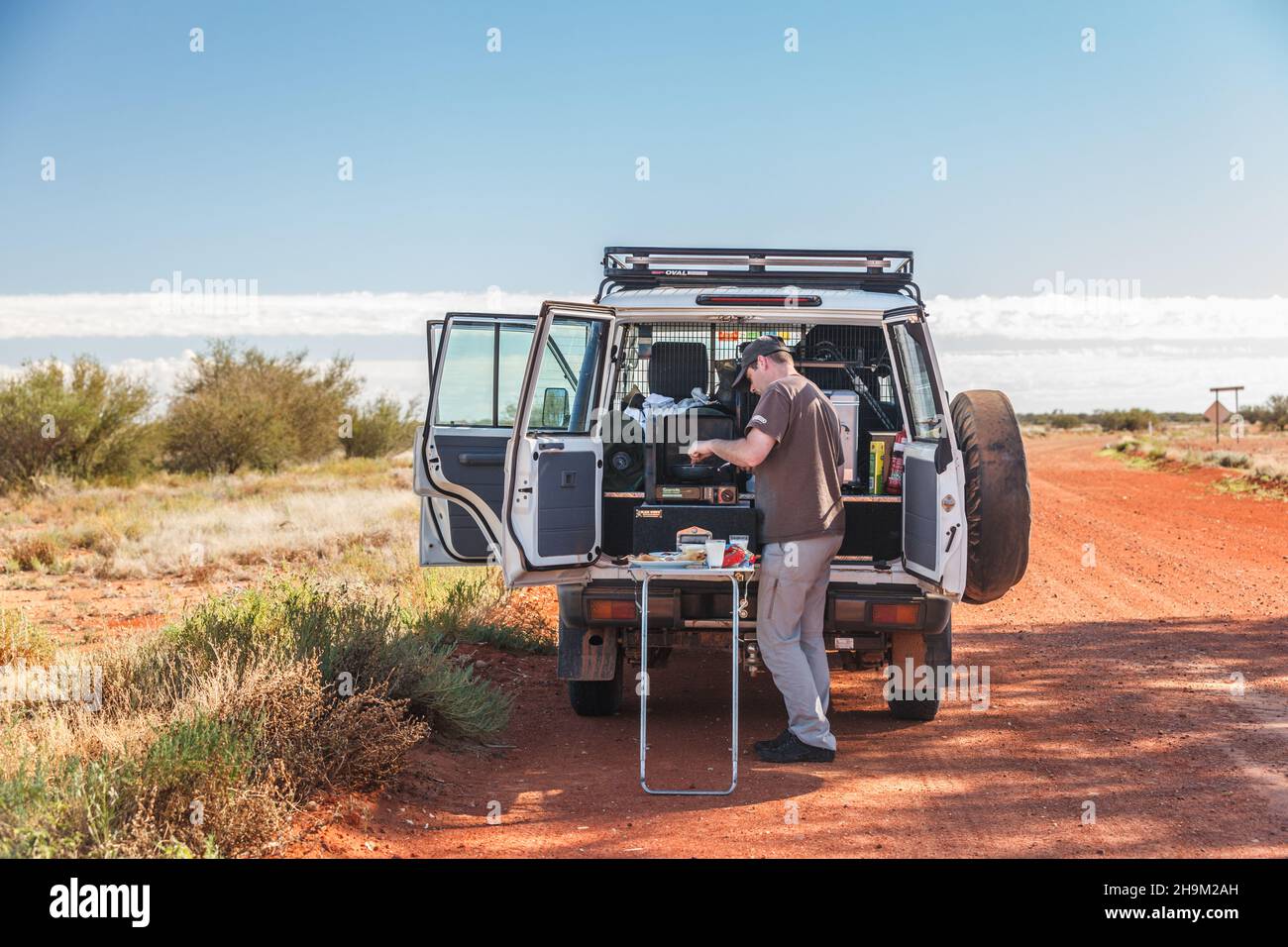 Toyota land cruiser hi-res stock photography and images - Alamy