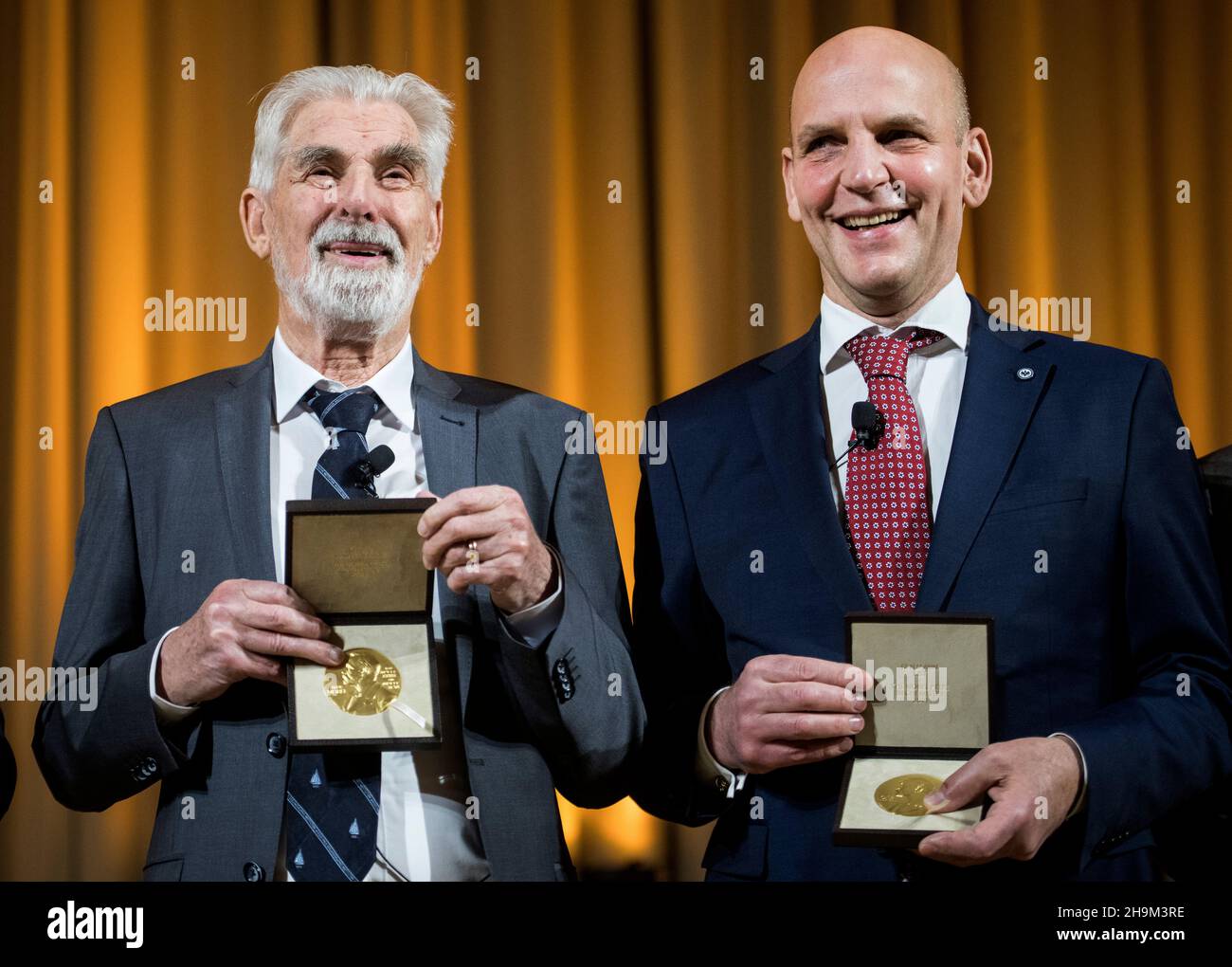 The nobel prize in physics 2021 hi-res stock photography and images - Alamy