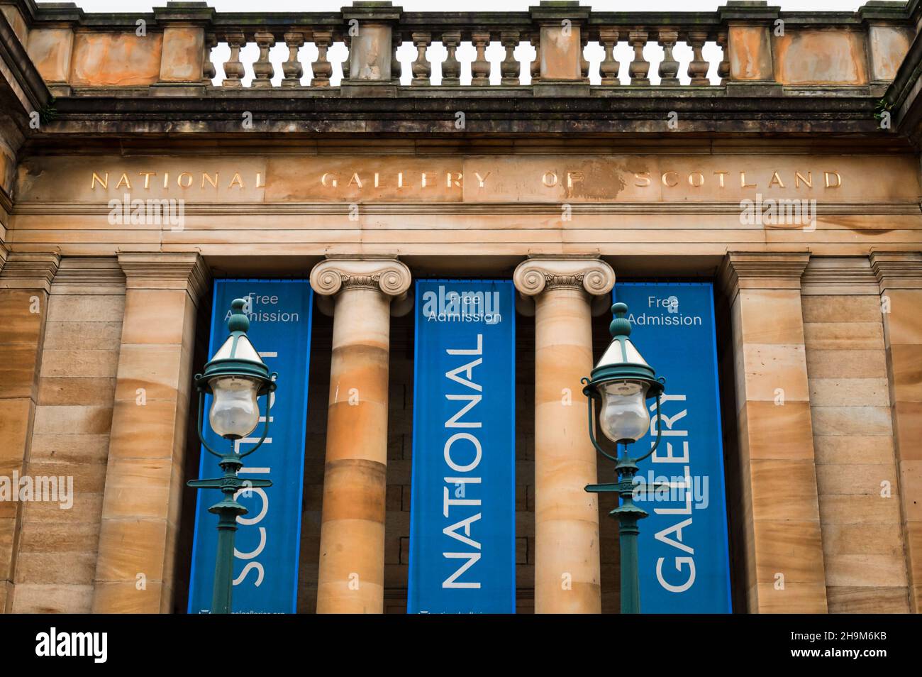 National gallery of scotland sign hi-res stock photography and images ...