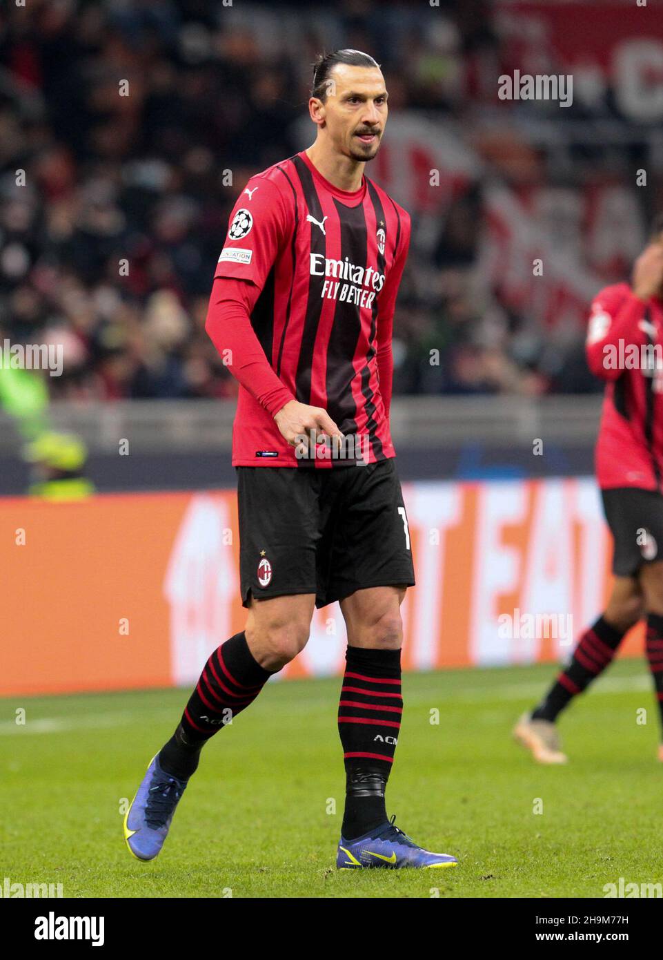 Liverpool And Zlatan Ibrahimovic High Resolution Stock Photography and ...