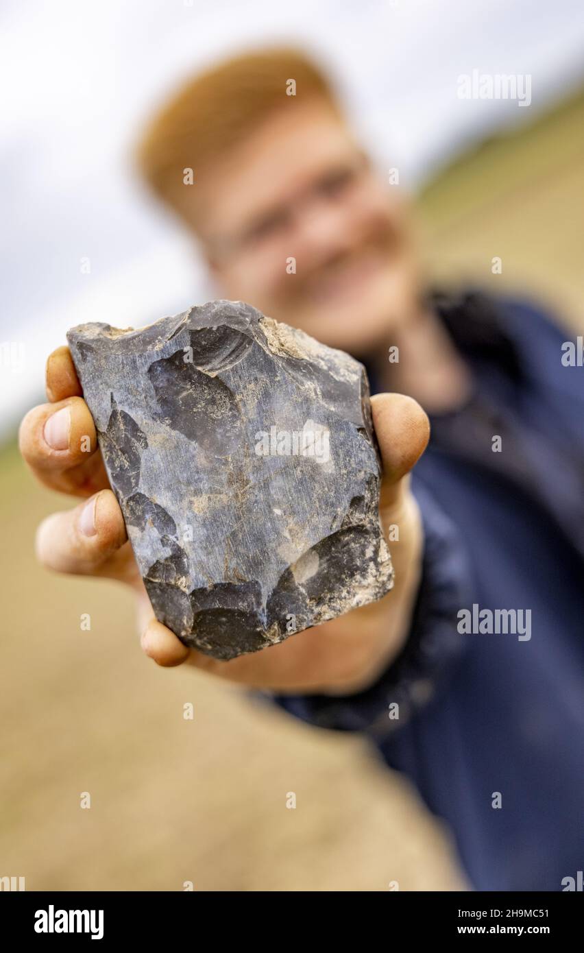 Flint fragment hi-res stock photography and images - Alamy