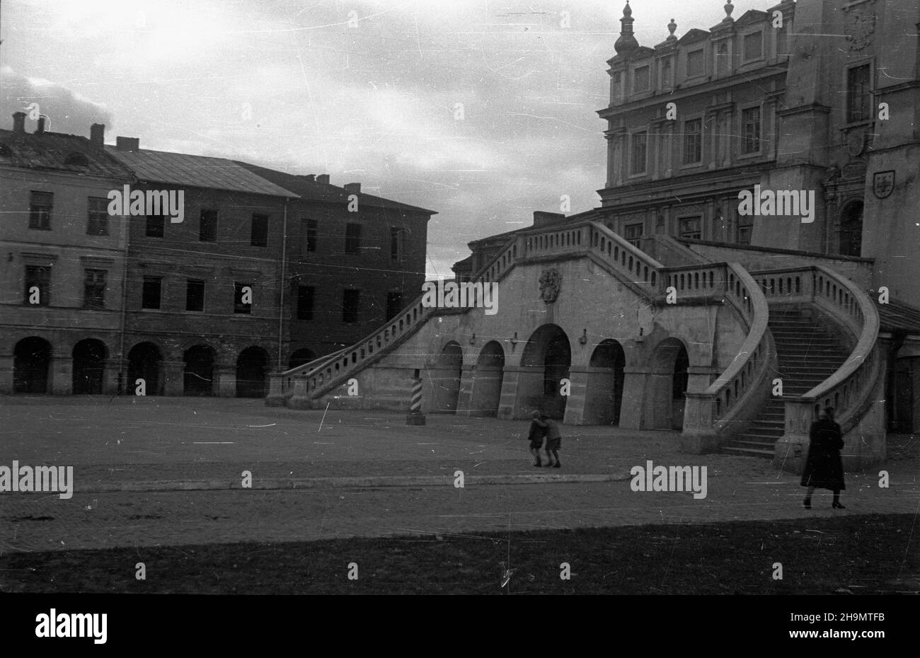 Zamoœæ, 1948-10. Per³a polskiego renesansu, strukturê przestrzenn¹ ...