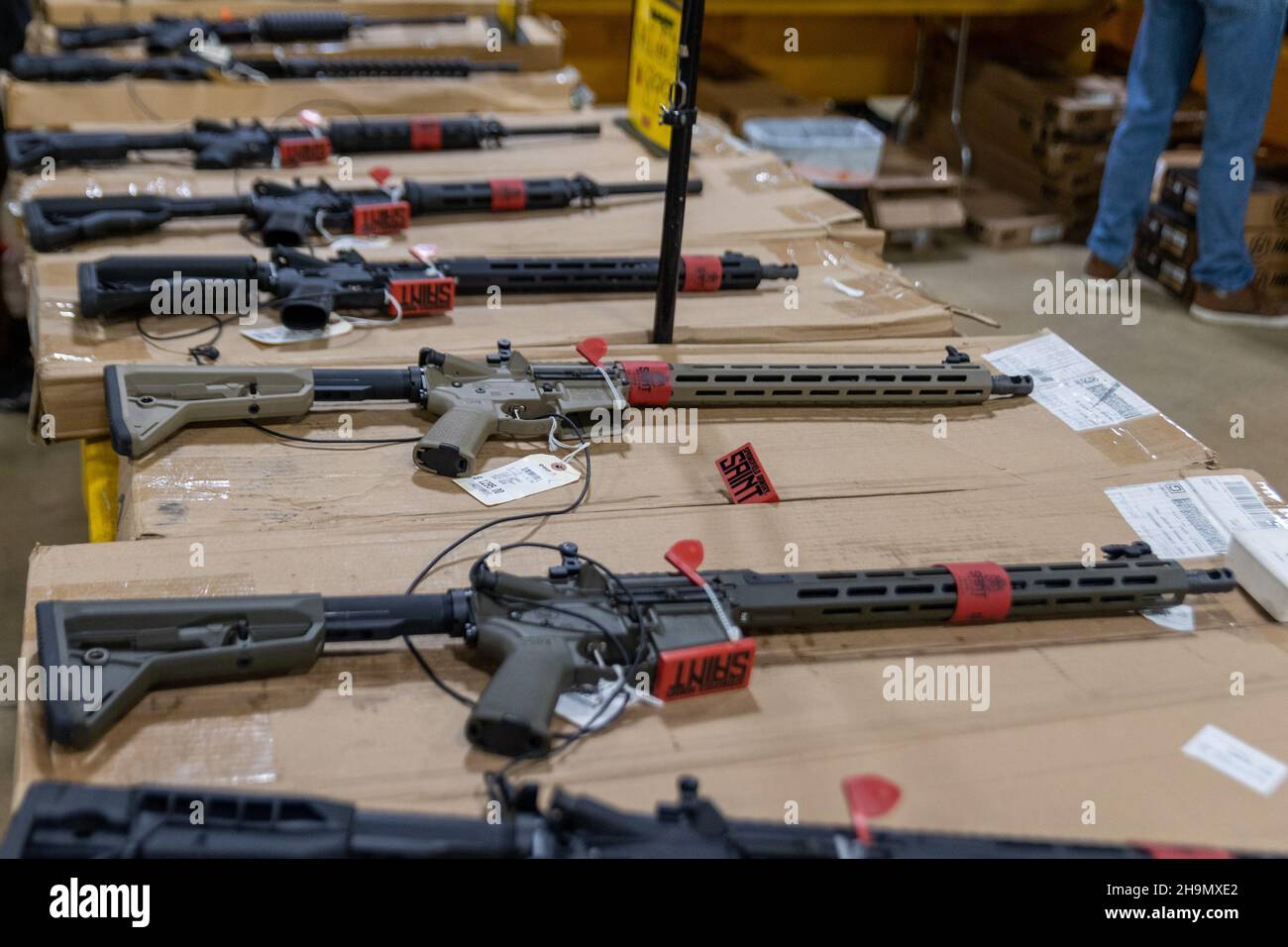 Florida Gun Shows, the largest gun show promoter in Florida. New, used ...