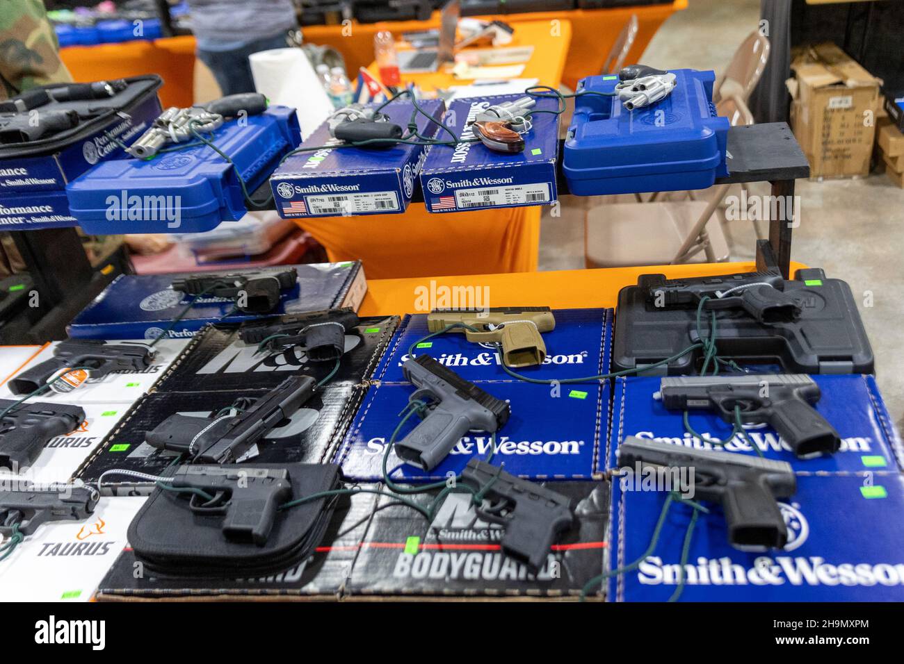 Florida Gun Shows, the largest gun show promoter in Florida. New, used ...