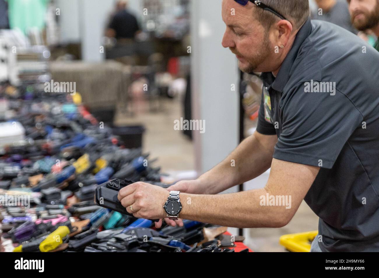 Florida Gun Shows, the largest gun show promoter in Florida. New, used ...