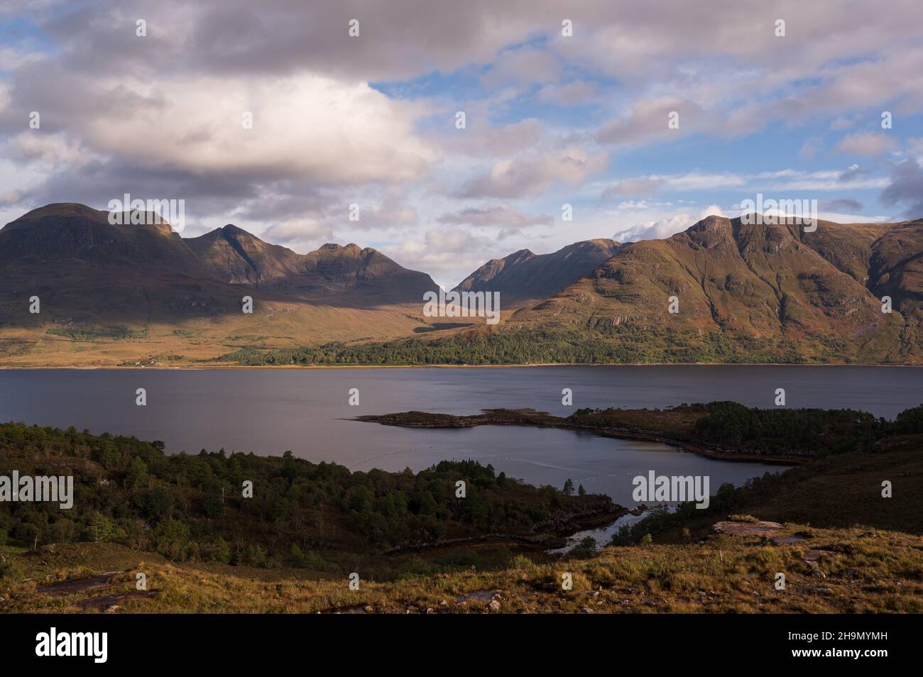 Torridon and mountains hi-res stock photography and images - Alamy