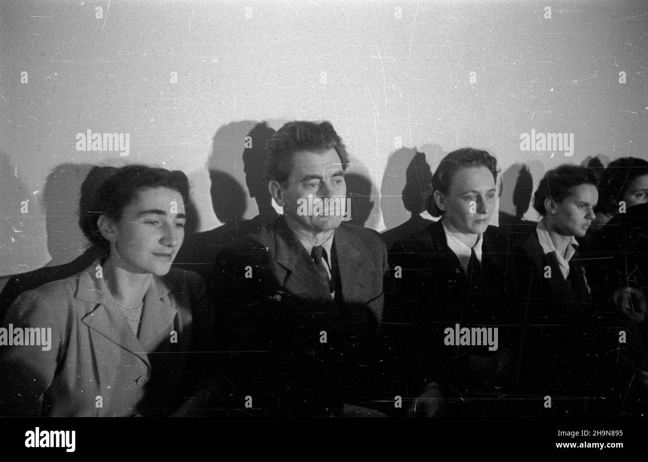 Warszawa, 1948-11. Uroczystoœæ wrêczenia nagród w konkursie na ...