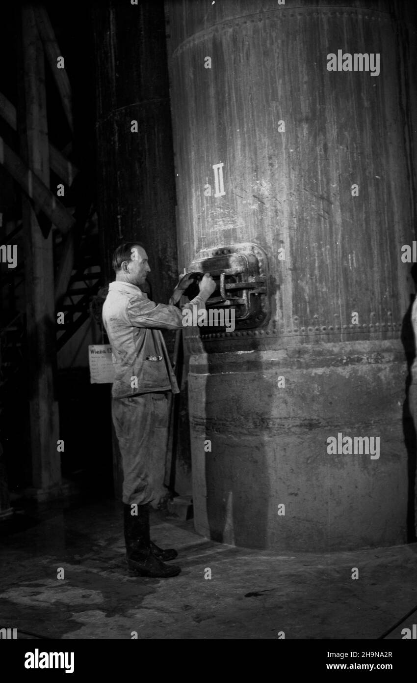 Soap making factory hi-res stock photography and images - Alamy