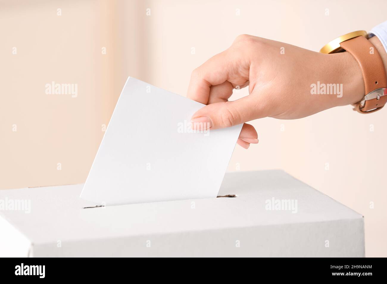Japan ballot paper hi-res stock photography and images - Alamy
