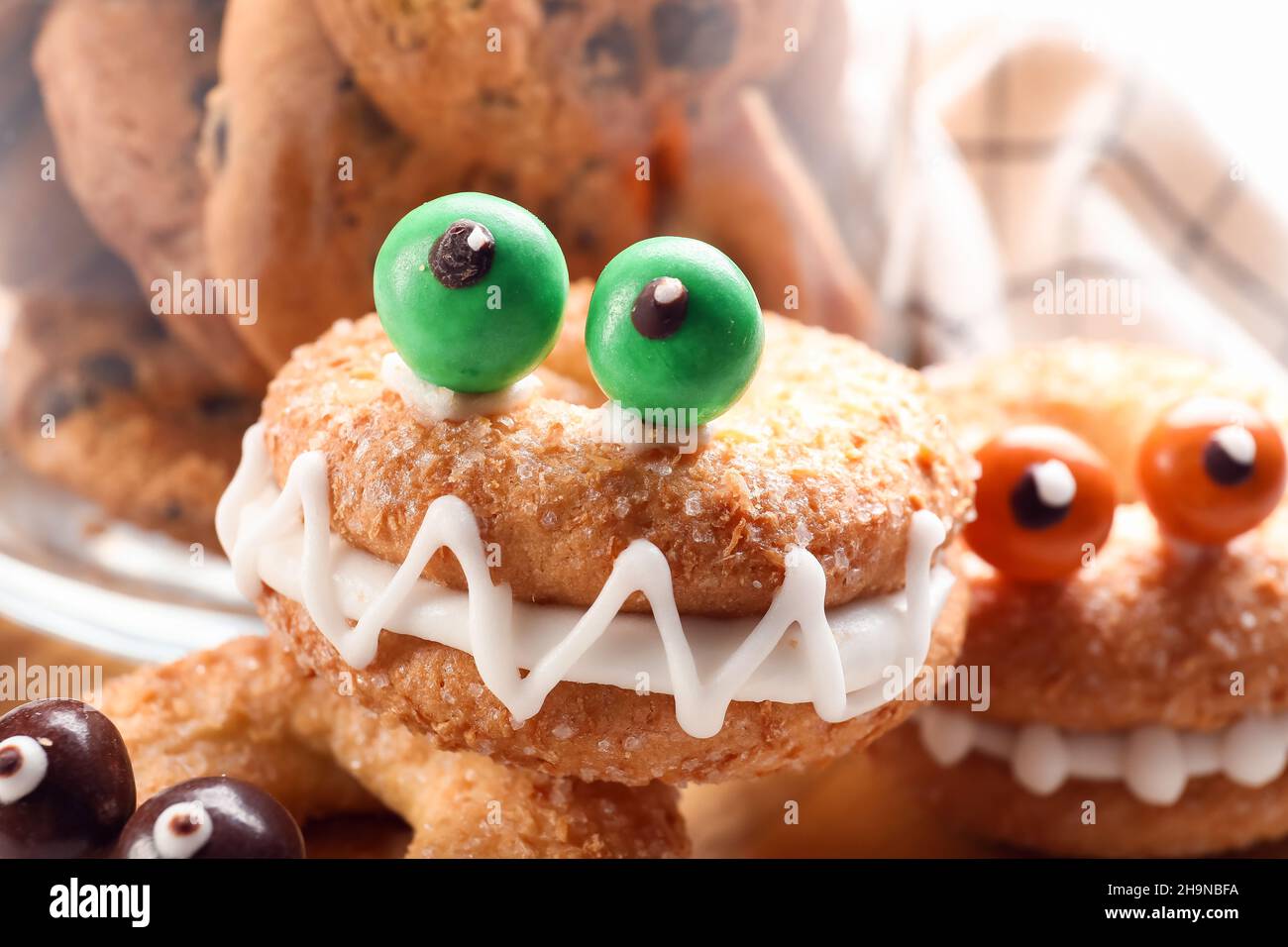 Funny cookies hi-res stock photography and images - Alamy
