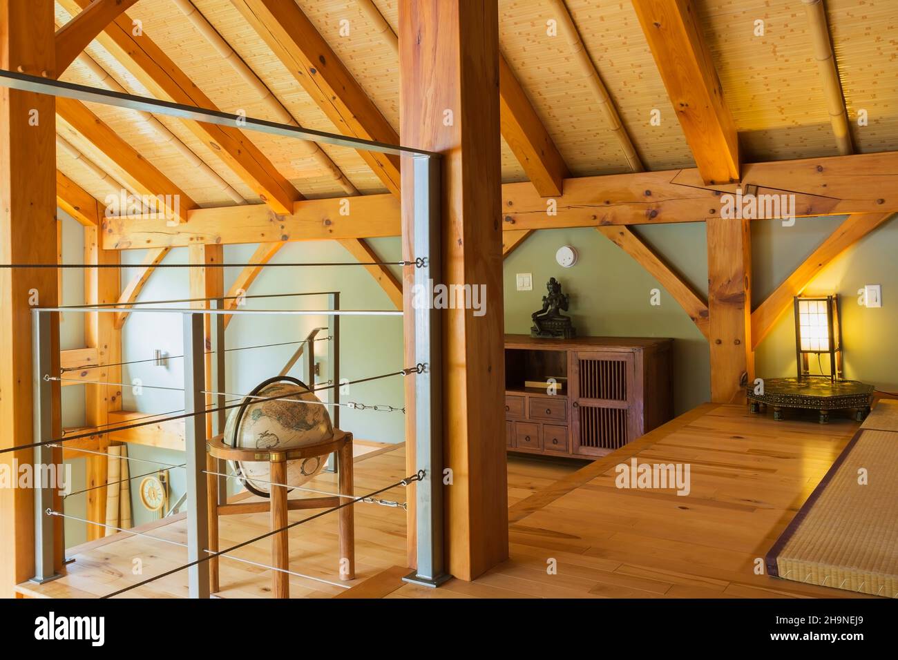 Mezzanine design hi-res stock photography and images - Alamy