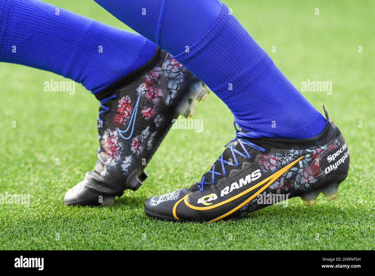 Nfl Cleats High Resolution Stock Photography and Images - Alamy