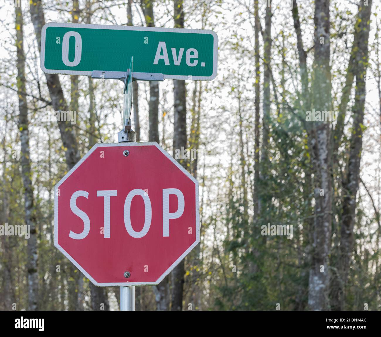 Stop border hi-res stock photography and images - Alamy