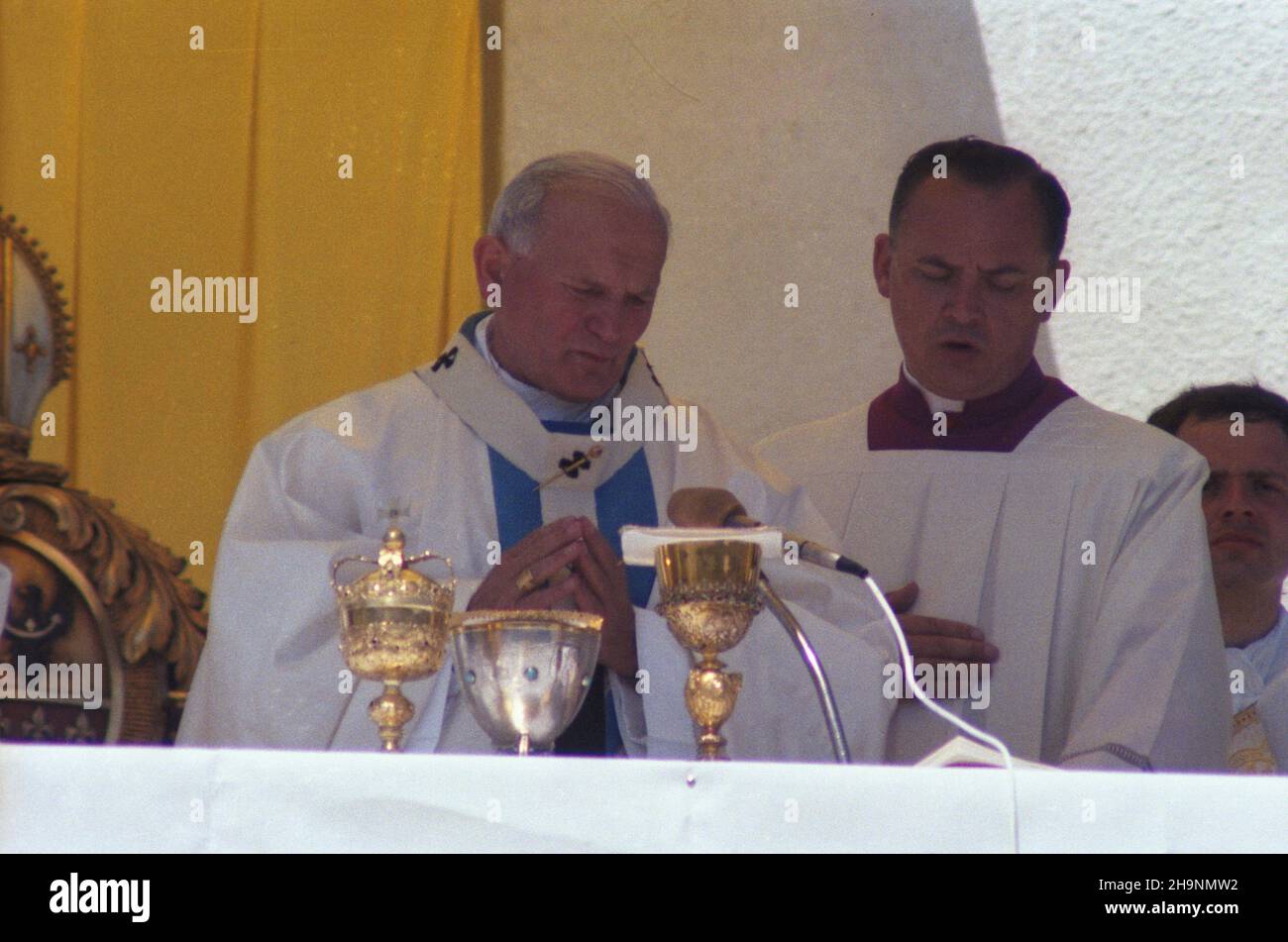 John magee hi-res stock photography and images - Alamy