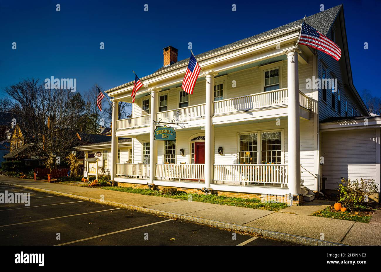 Folklife village hi-res stock photography and images - Alamy