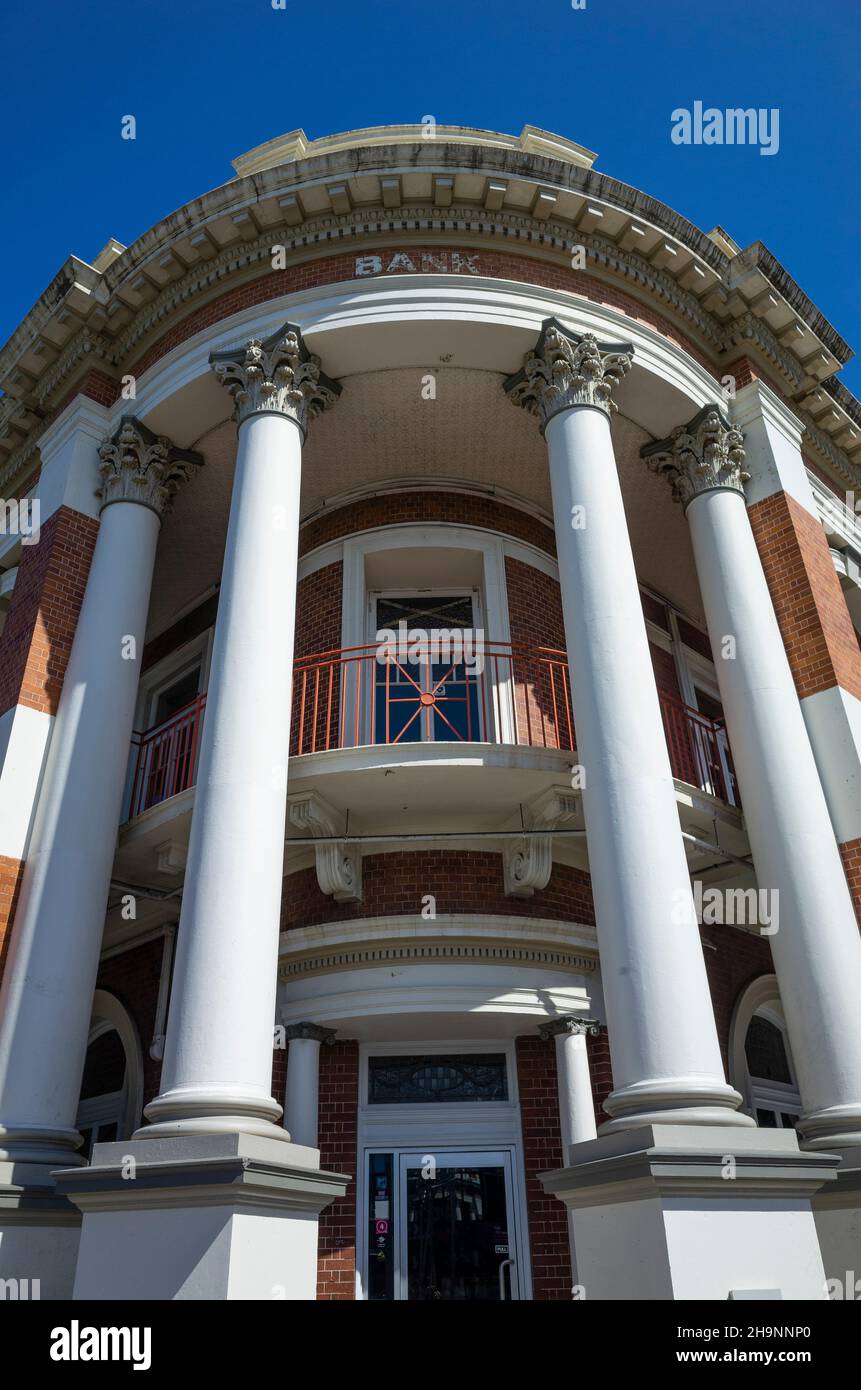 Old National Bank, Mackay, Queensland, Australia, now restauarant ...