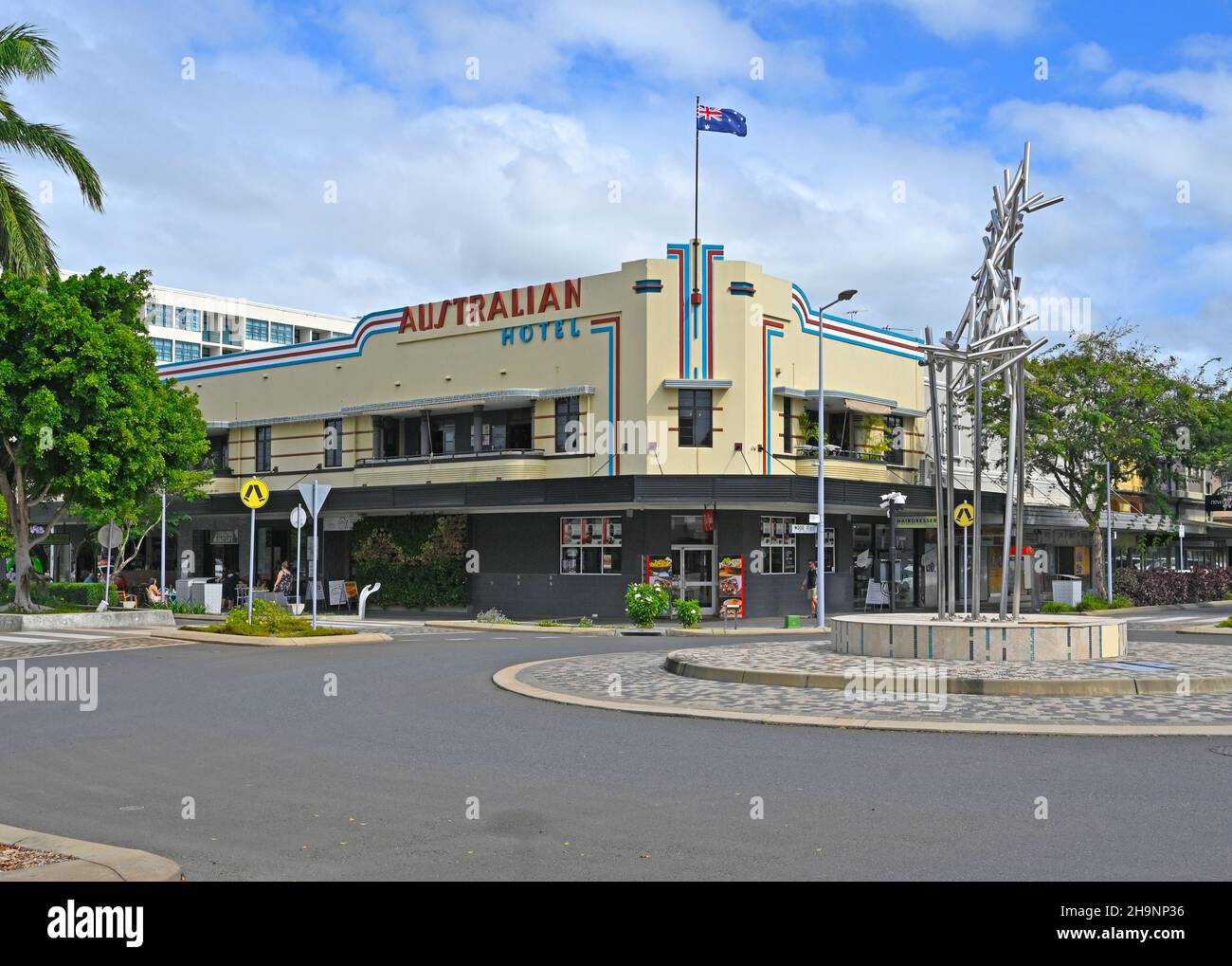 the Australian Hotel in the CBD of Mackay with Canefire a street art ...