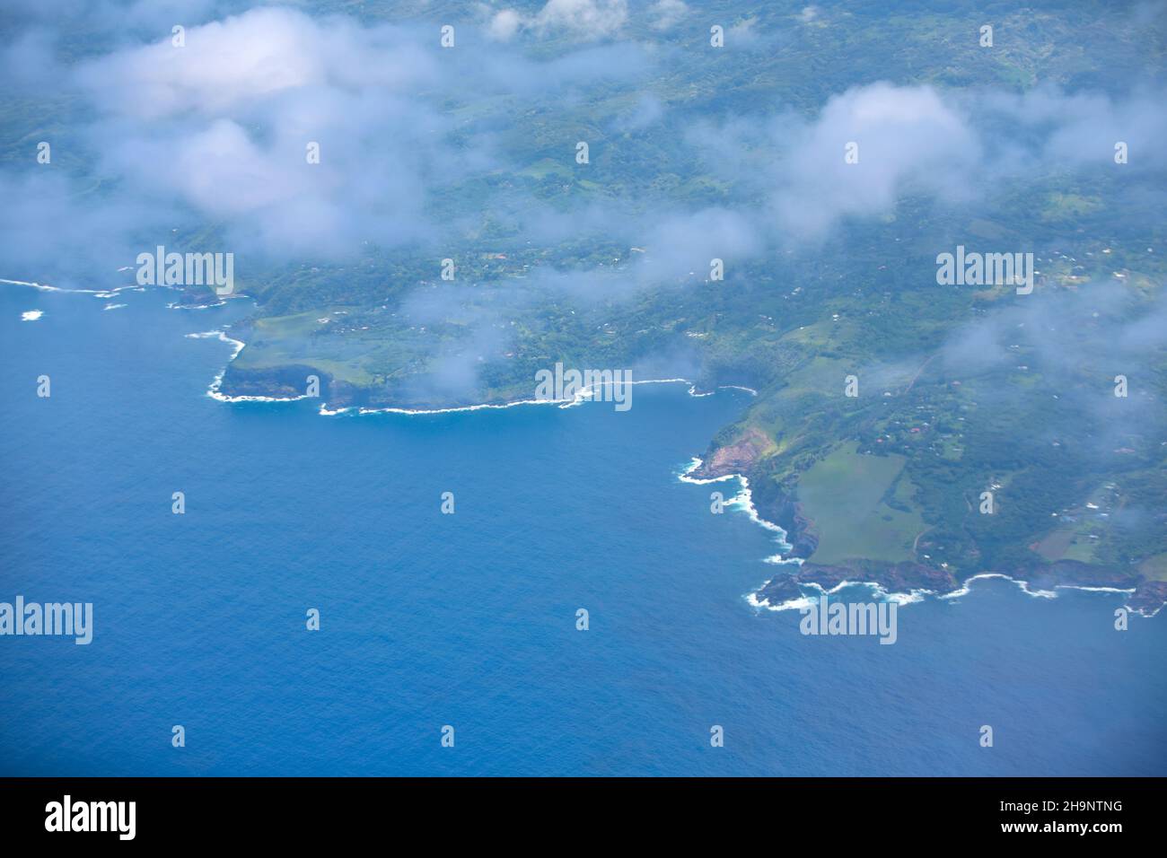 Volcanic coast west maui hi-res stock photography and images - Alamy