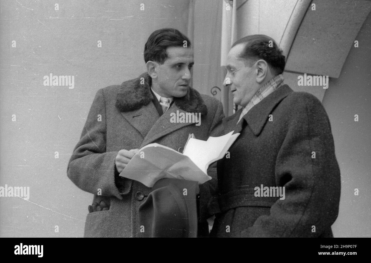 Palac krolowej elzbiety hi-res stock photography and images - Alamy