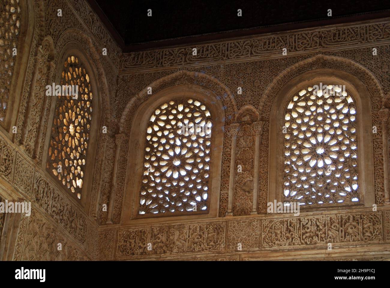 Moorish sculpture work in the North Pavilion of the Generalife, Palace ...