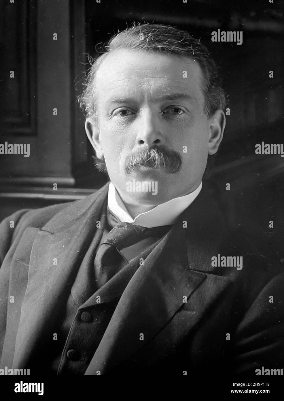 Victorian prime minister hi-res stock photography and images - Alamy