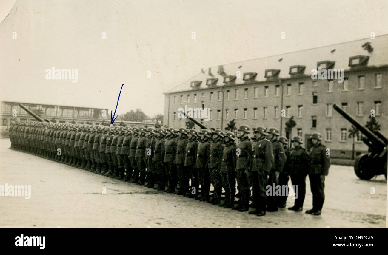 WW2 - WWII- german soldier - Wehrmacht 7.(E) Batterie II/AR71 in ...