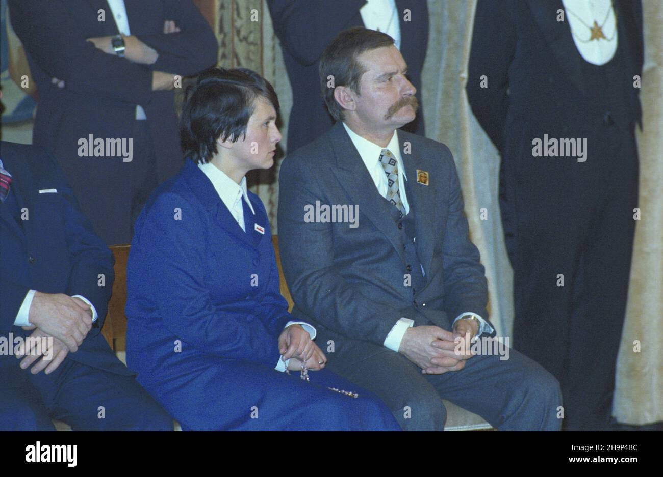 Solidarnosc leader hi-res stock photography and images - Alamy