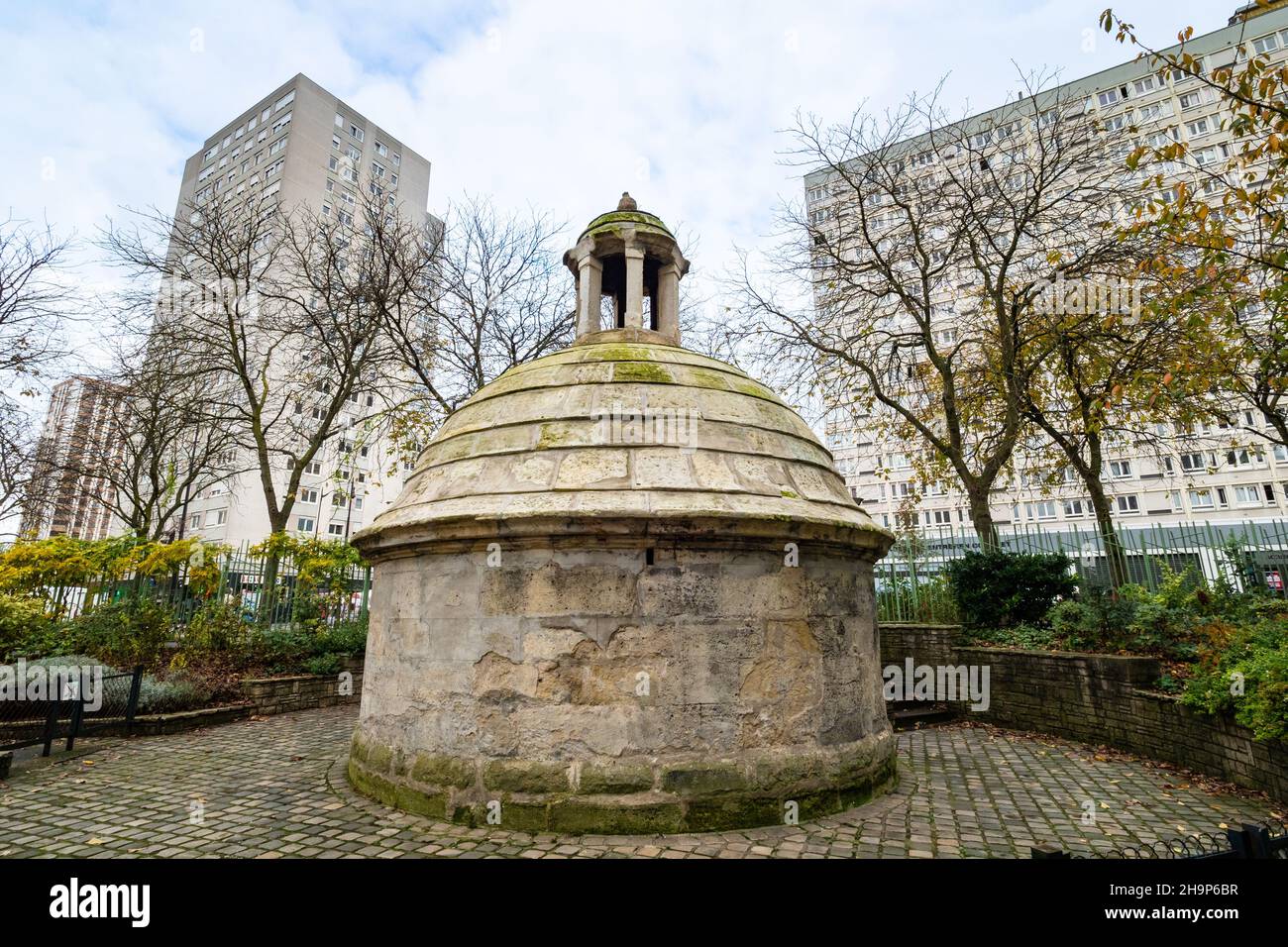 Paris, France - November 14th 2021: Historic water reservoir in front ...