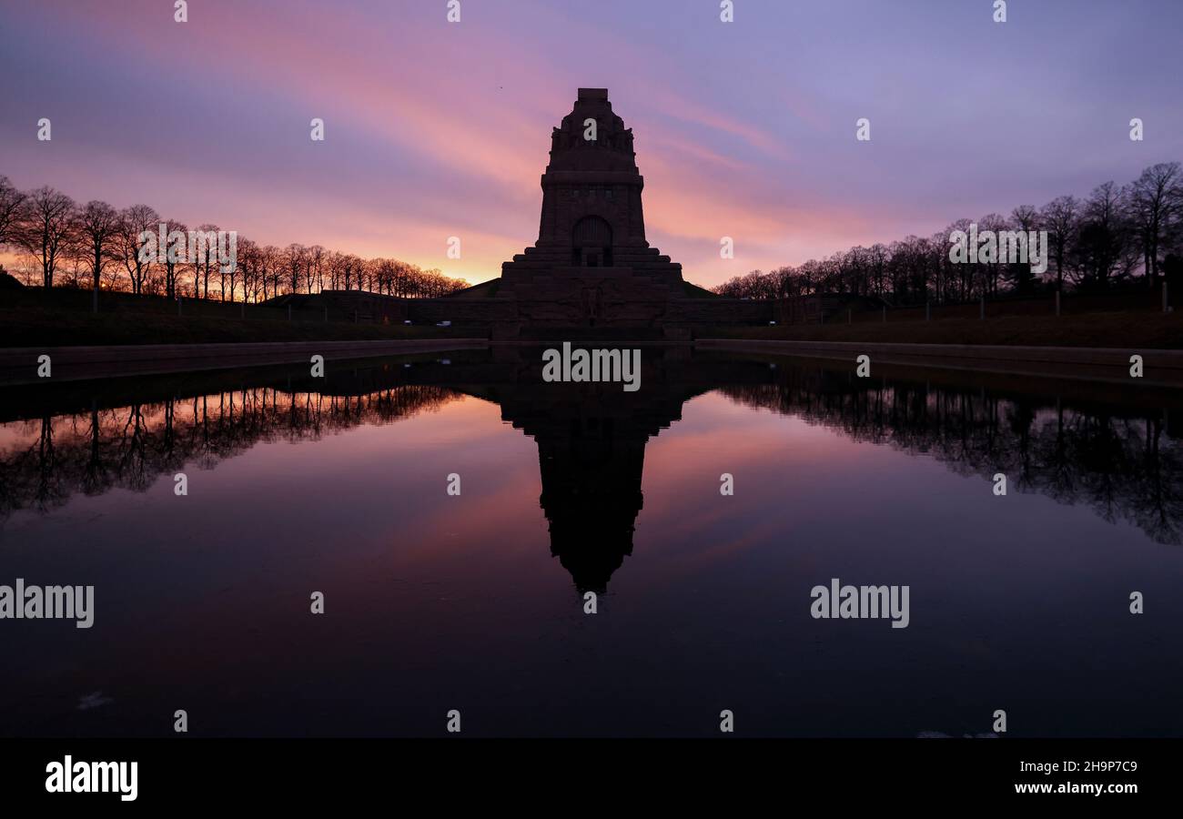 91 metres hi-res stock photography and images - Alamy