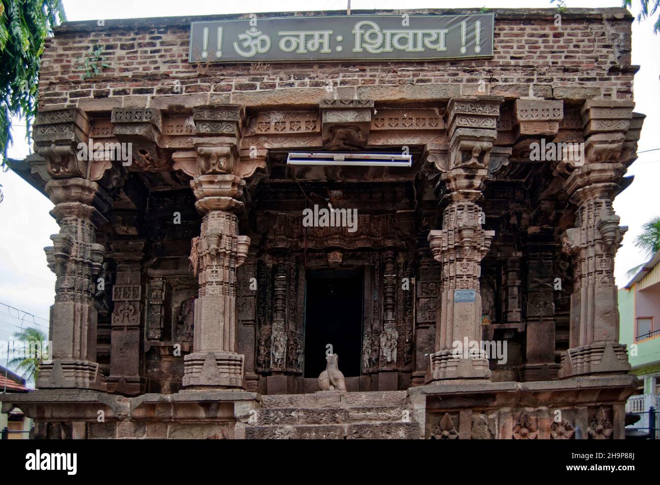 Ancient Jabreshwar Temple at Phaltan Stock Photo - Alamy