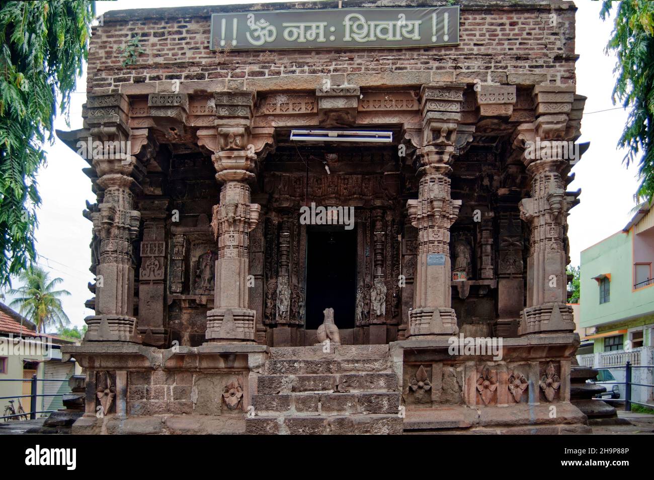 Ancient Jabreshwar Temple at Phaltan Stock Photo - Alamy