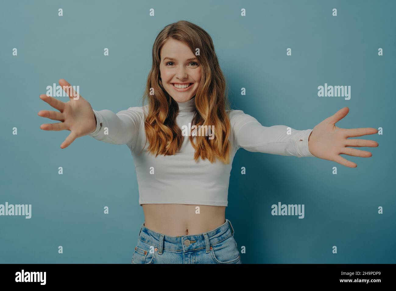 Welcome girl hi-res stock photography and images - Alamy