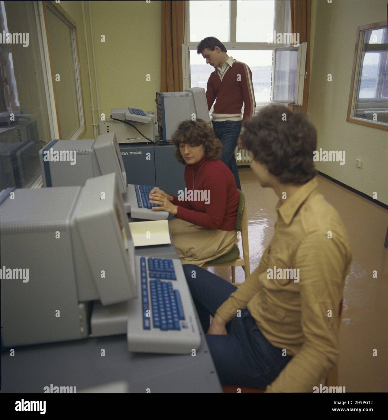 1980 computer system hi-res stock photography and images - Alamy