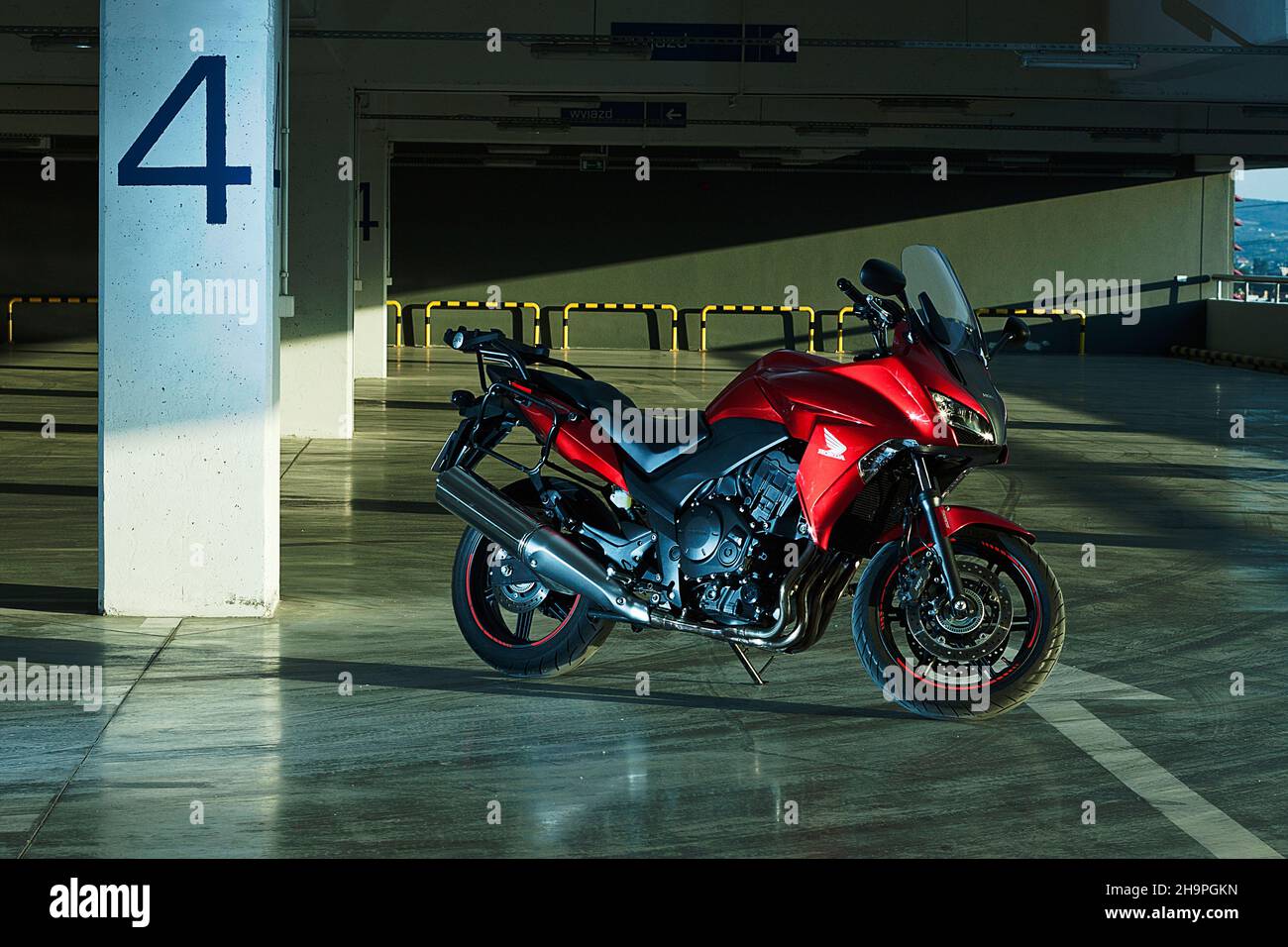 Honda cbf 1000 hi-res stock photography and images - Alamy