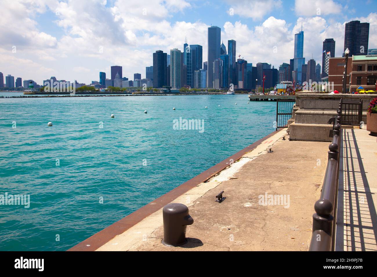 Visit chicago hi-res stock photography and images - Alamy