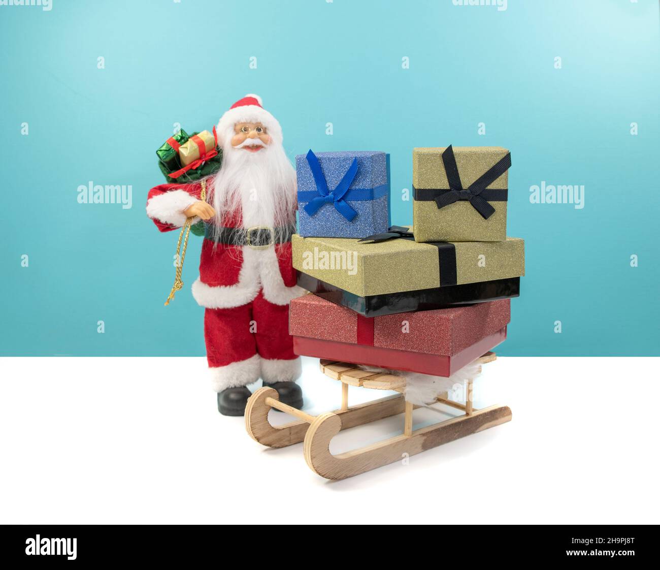 Santa claus presents hi-res stock photography and images - Alamy