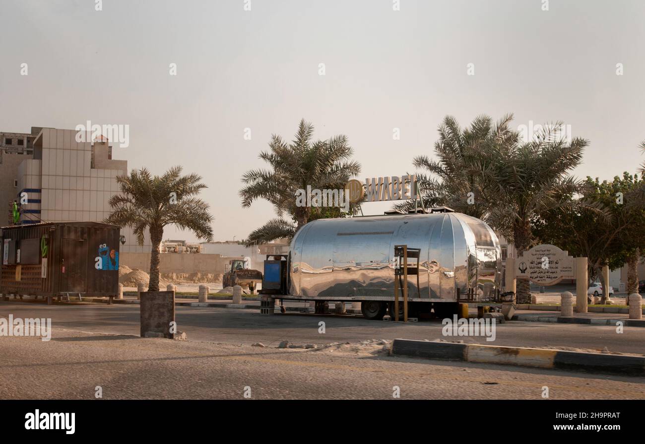 Saudi road dammam hi-res stock photography and images - Alamy
