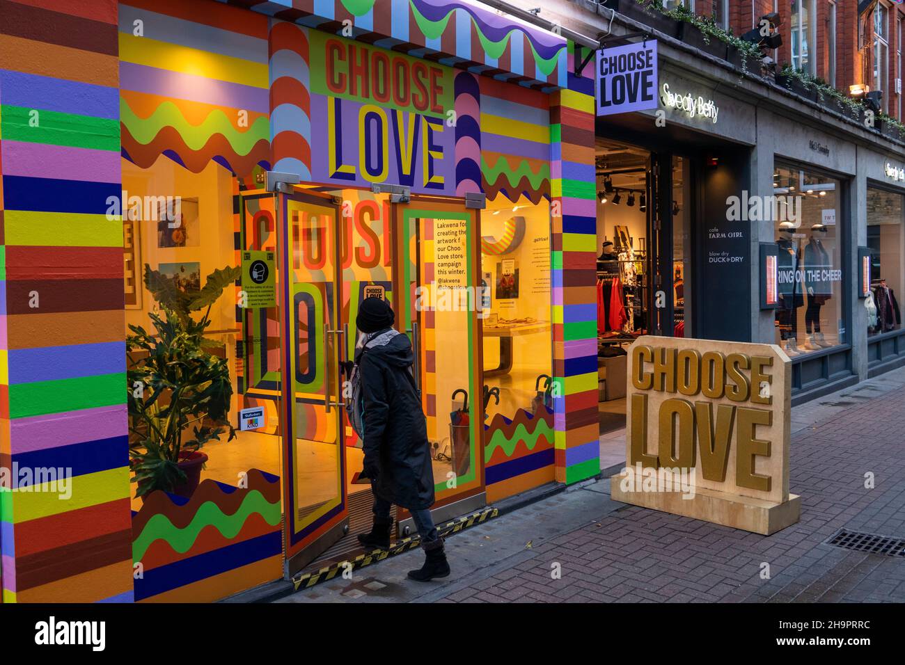 UK, England, London, Carnaby Street, Choose Love, pop-up refugee ...