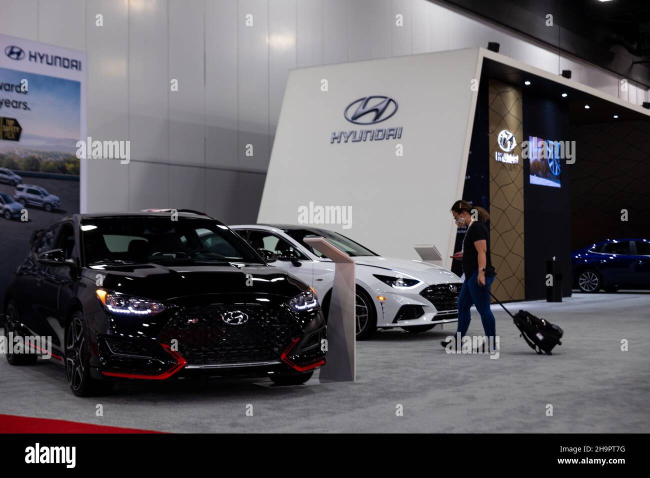 Florida Automobile Dealers Association present the Miami International ...