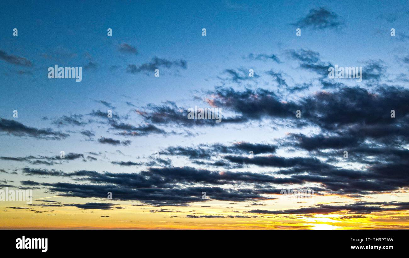 Stormy dramatic scenes hi-res stock photography and images - Alamy