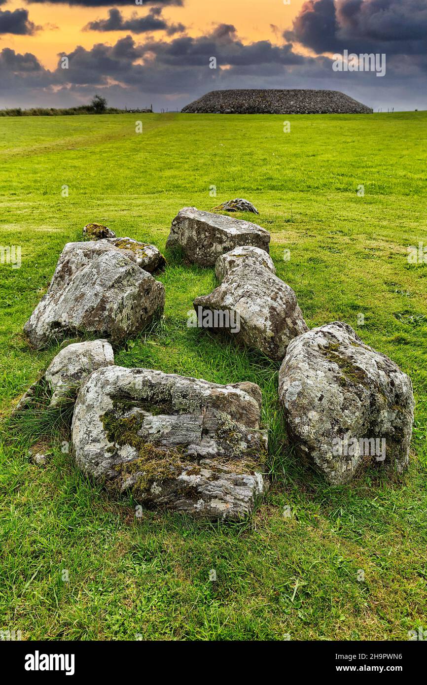 Irish archeology hi-res stock photography and images - Alamy