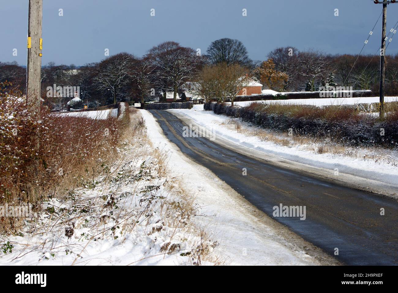 Ice extremely hazardous hi-res stock photography and images - Alamy
