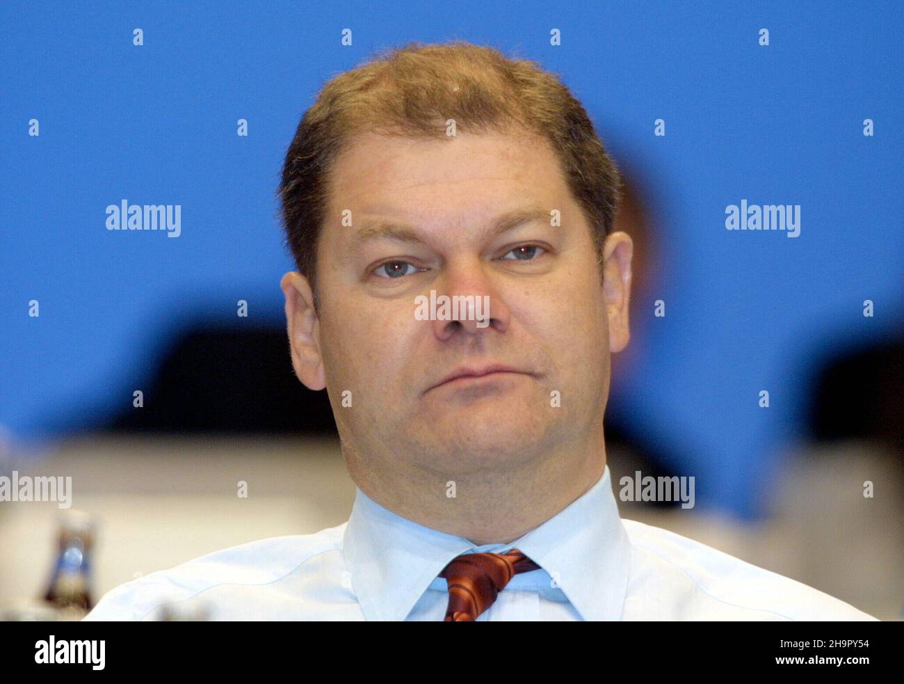 Bochum, Deutschland. 18th Nov, 2003. Olaf SCHOLZ, Deutschland ...