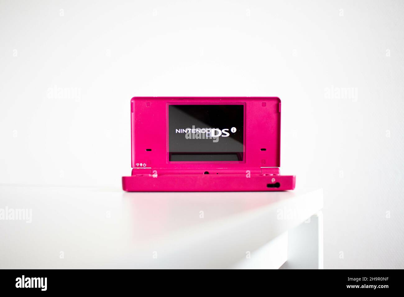 GRONINGEN, NETHERLANDS - Sep 23, 2021: A Nintendo DS lite on a white ...