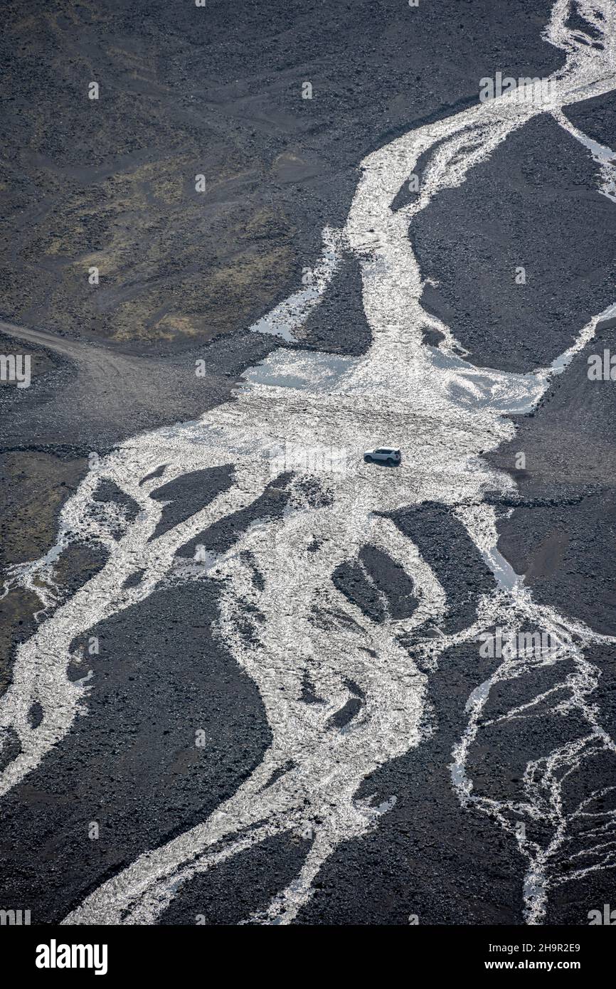 Ford crossing road hi-res stock photography and images - Alamy