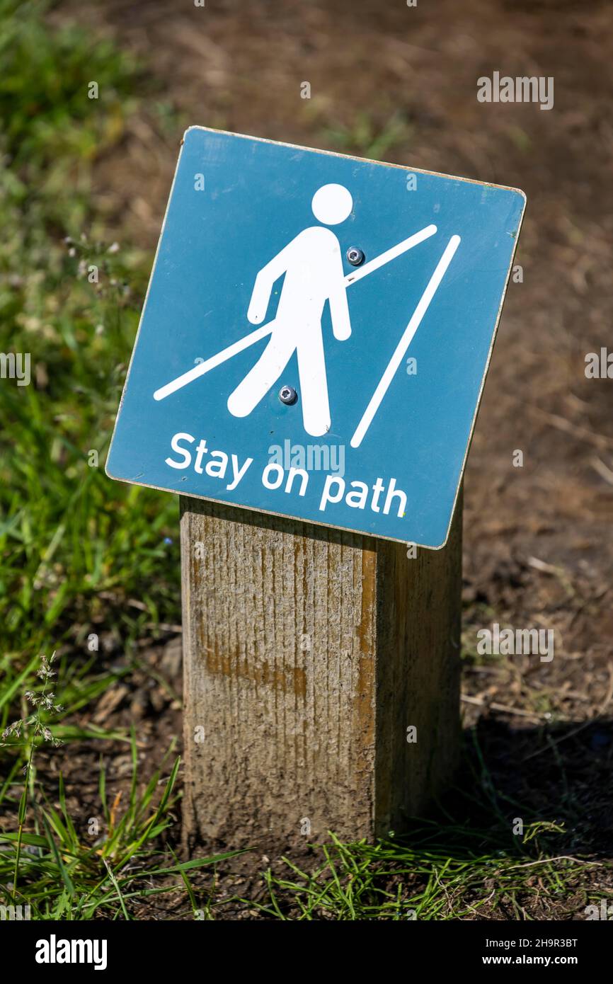 Sign, Marking for a hiking trail, Stay on path, Stay on path, Iceland ...