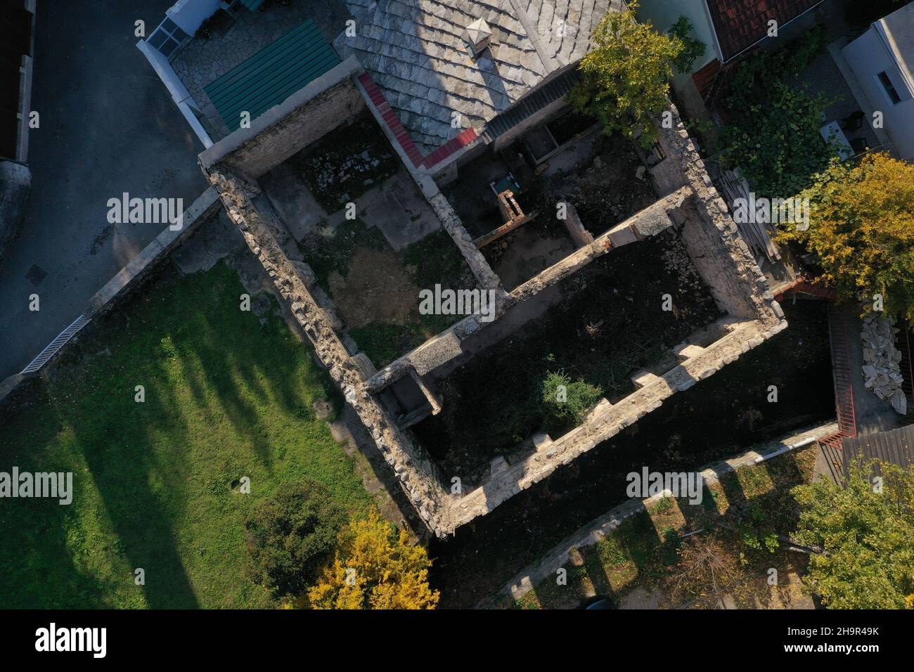 Aerial view of a roofless abandoned building Stock Photo - Alamy